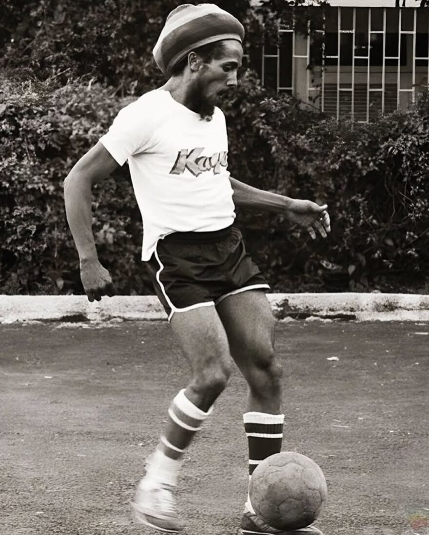 On This Day In 1945, The Legendary Reggae Artist Bob Marley Was Born ...
