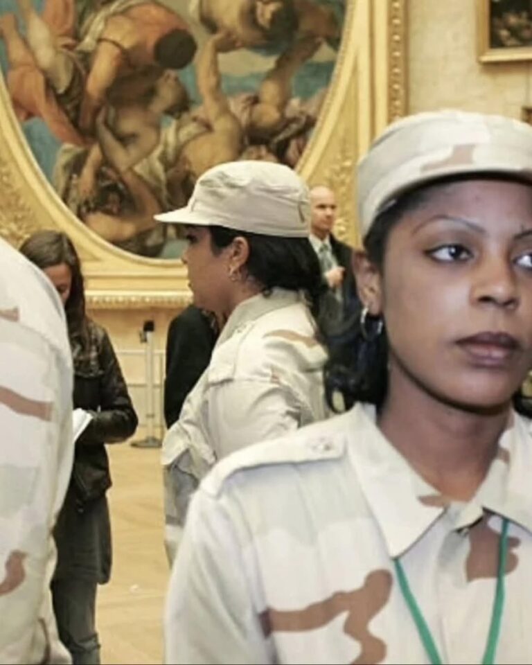 Inside Muammar Gadaffi's All-Female Bodyguard Unit - EMP PRESS